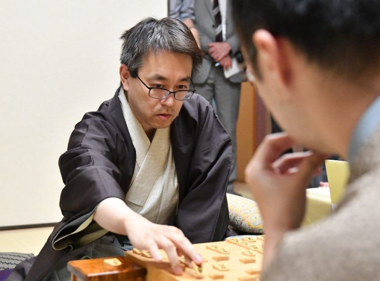 To Learn From the Curiosity and Passion of Habu, Winner of 7 Shogi ...