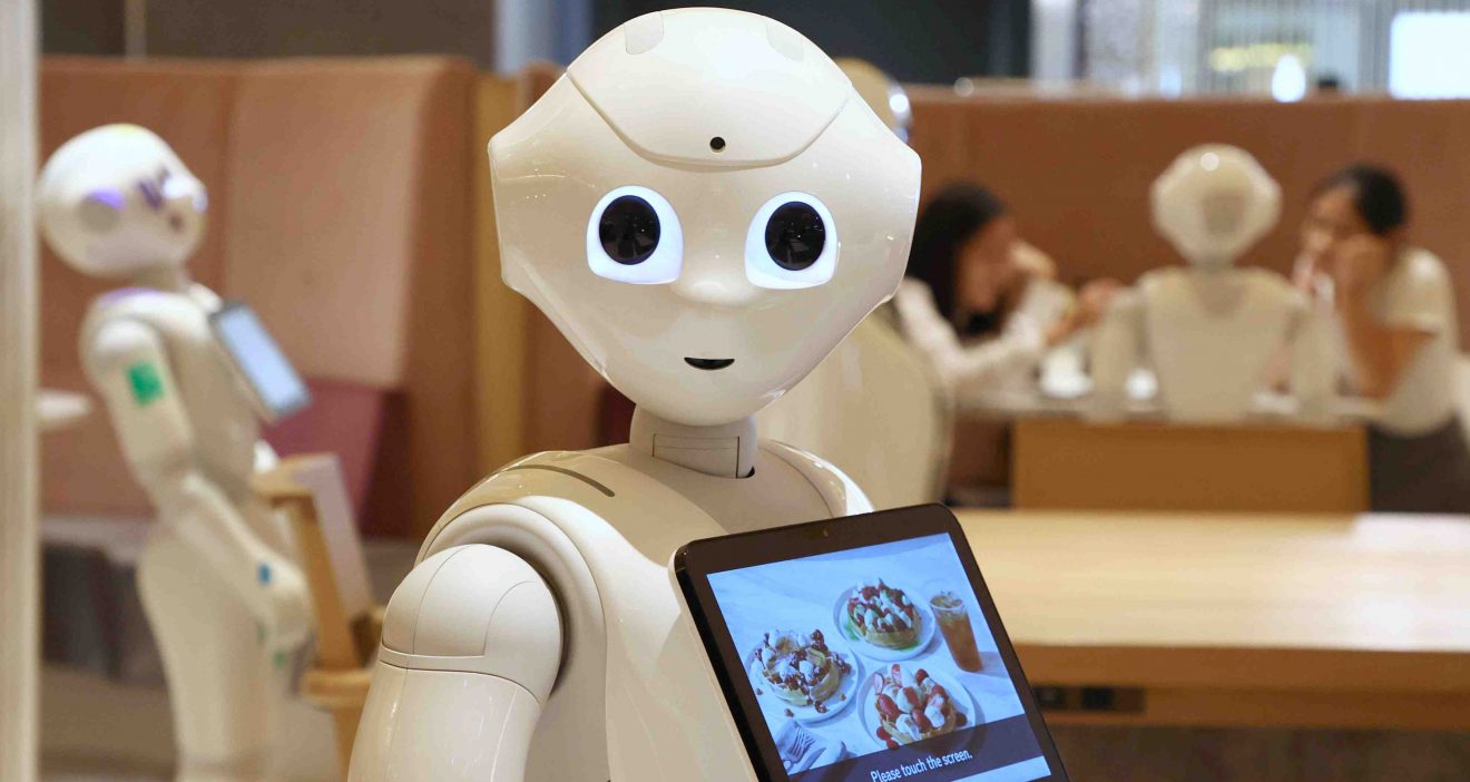 Noodle robot dishes out soba to hungry commuters | JAPAN Forward