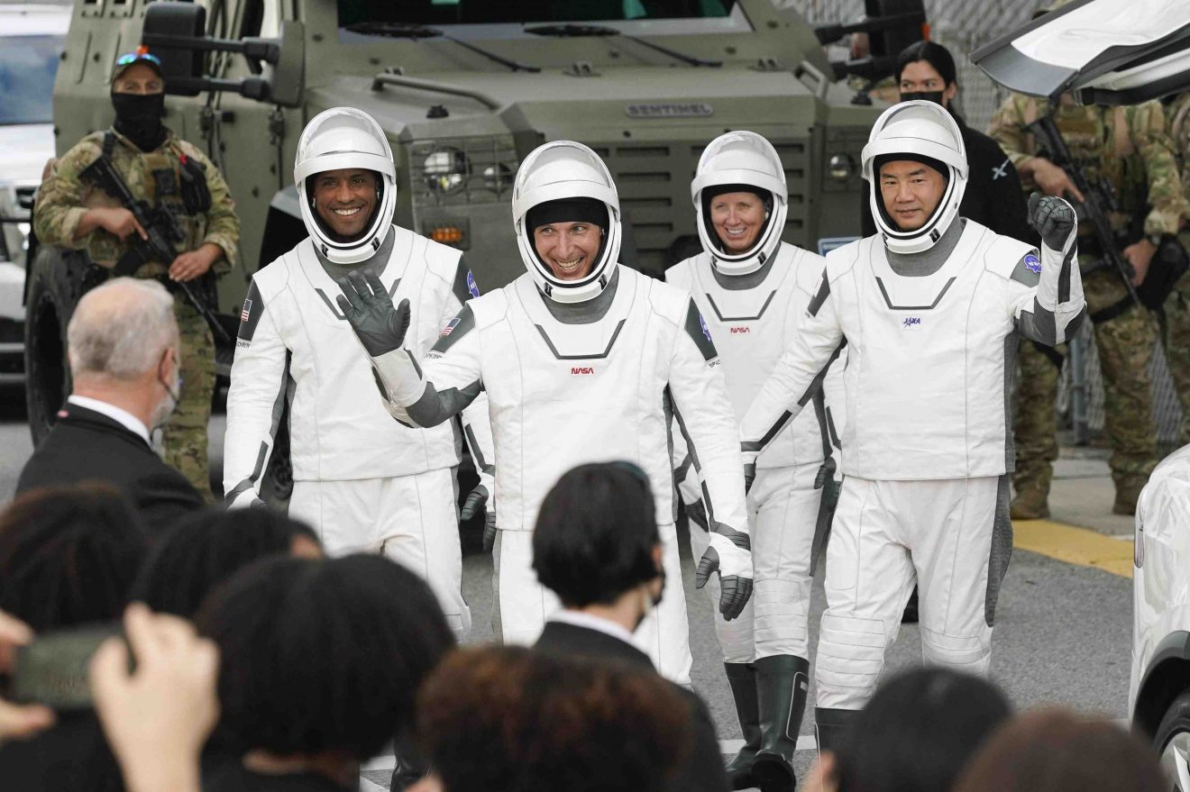 Japanese Astronaut Noguchi, SpaceX Team Lift Off for International ...
