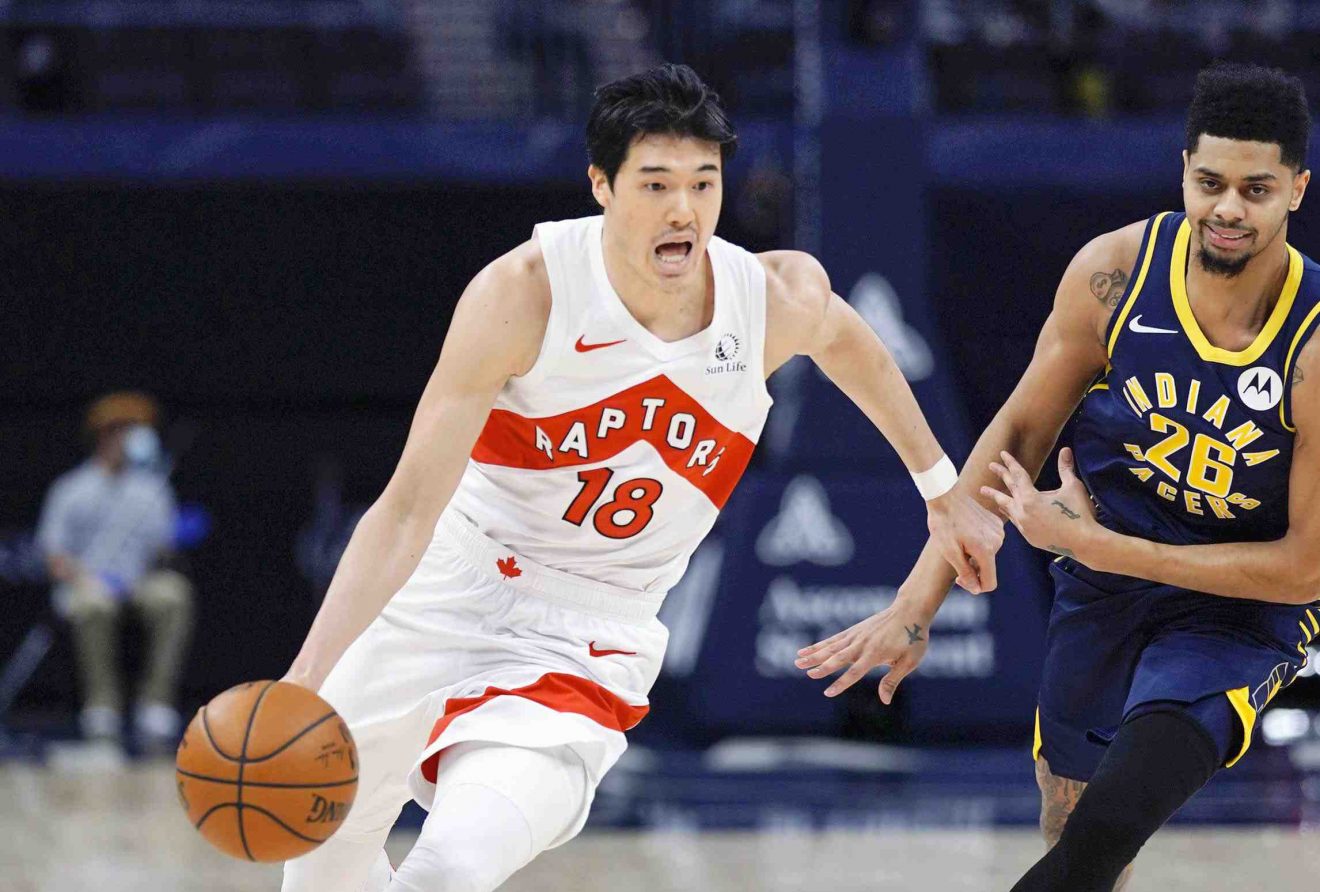 BASKETBALL | Toronto Raptors Forward Yuta Watanabe Receives First ...