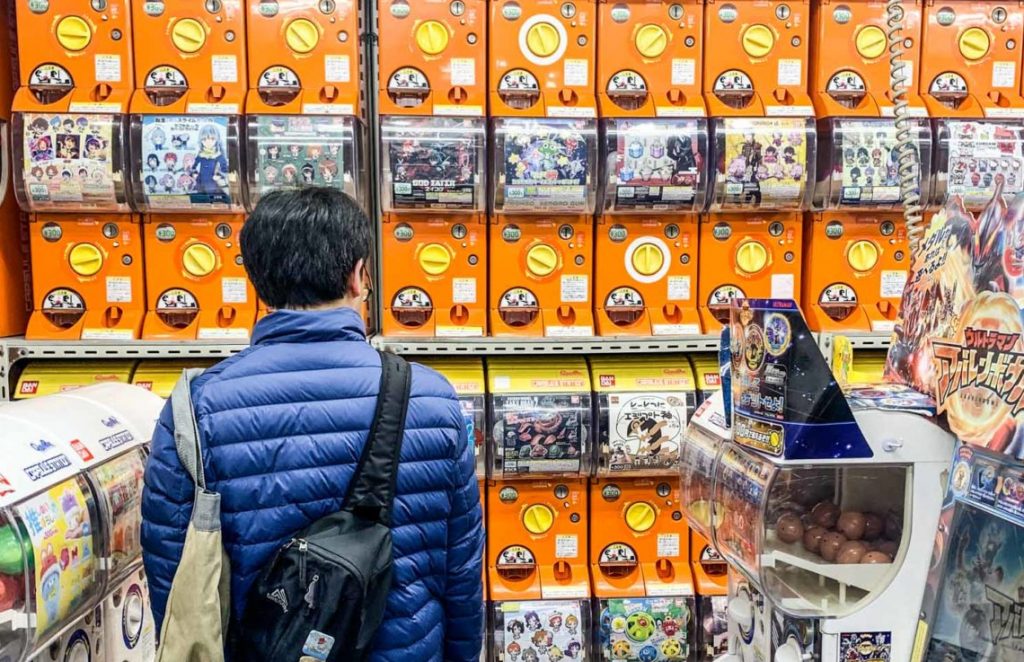 Gachapon Capsule Toys: Cheap Souvenirs and a Bit of Fun | JAPAN Forward