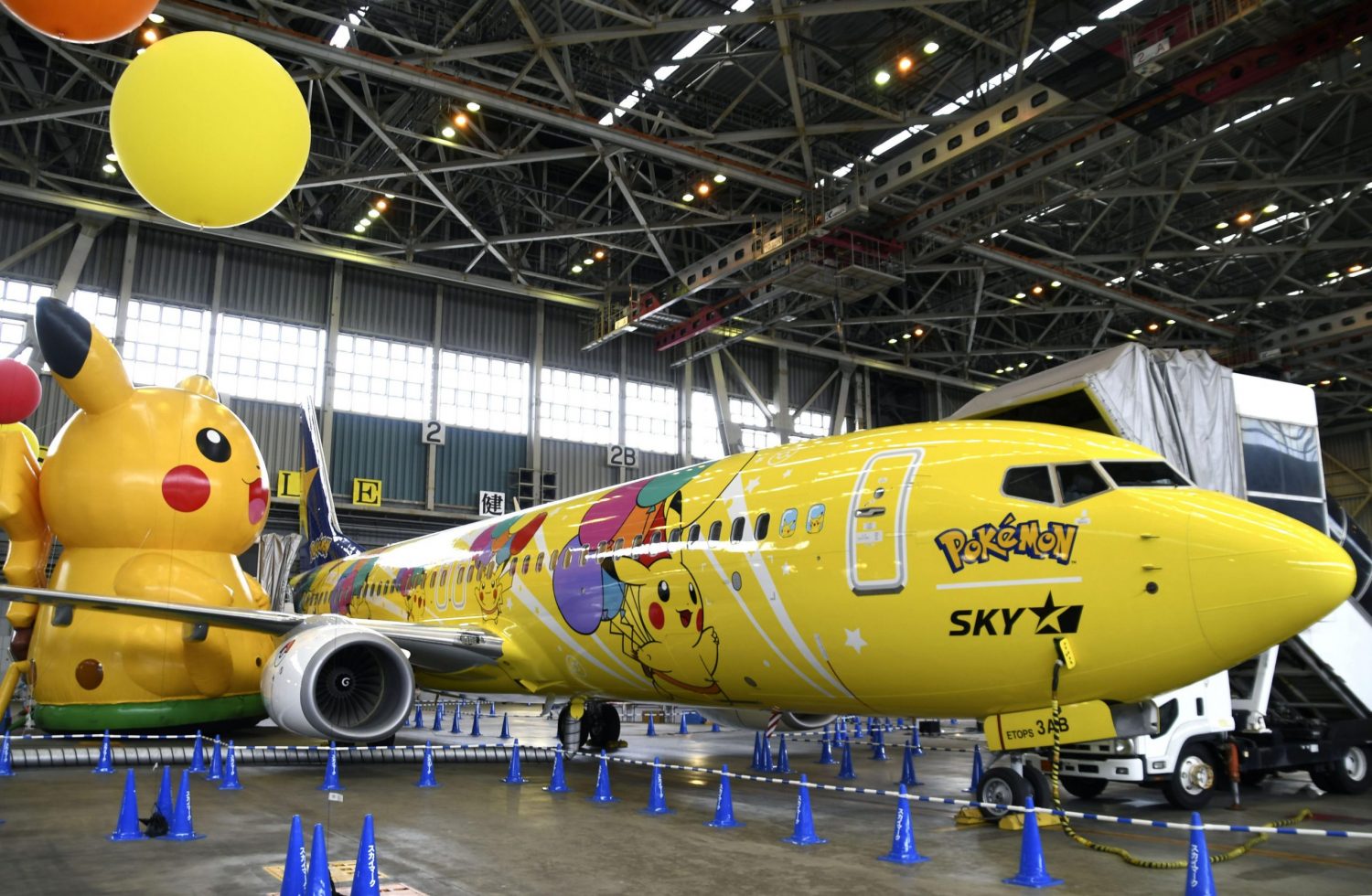 Skymark Pikachu Plane Unveiled June 21 | JAPAN Forward