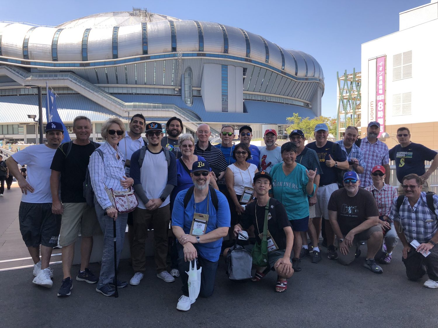 Osaka Dome Group Photo | JAPAN Forward