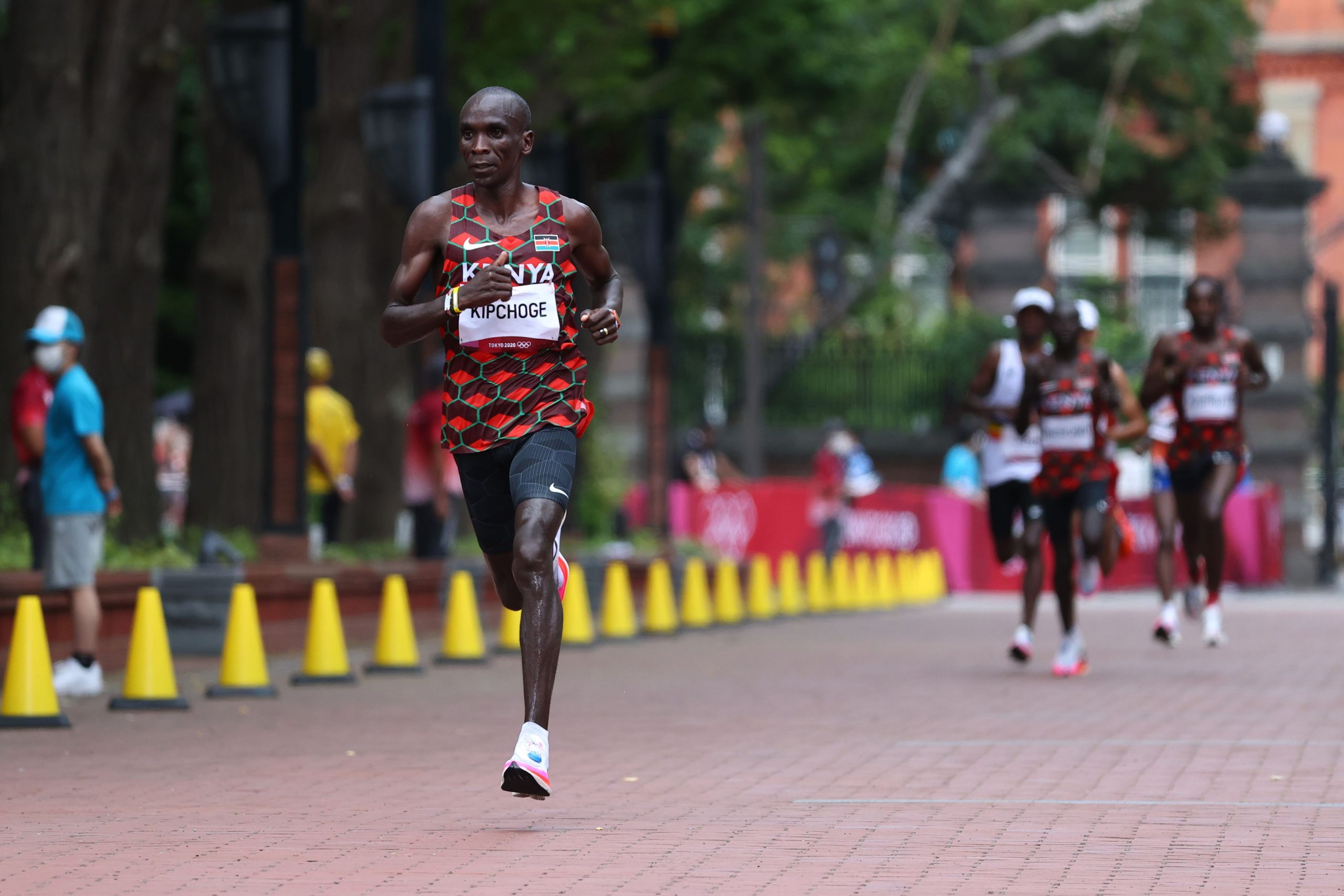 MARATHON | Kenya's Eliud Kipchoge Defends Olympic Title with Dominant ...
