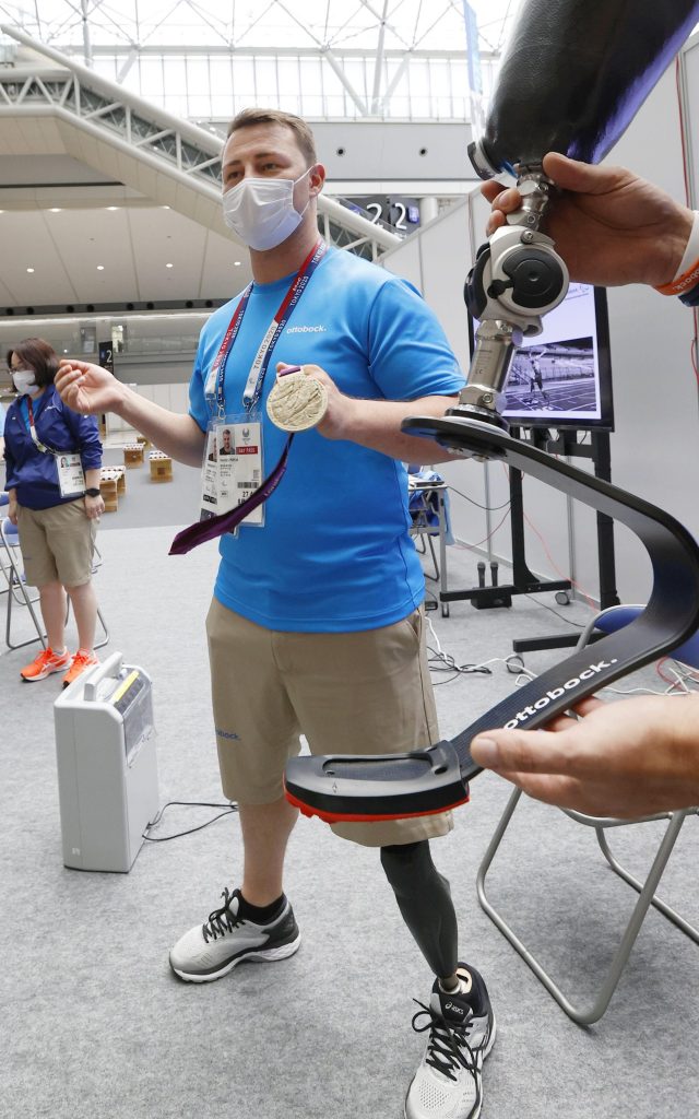 [Hidden Wonders of Japan] Magical Repairs by Paralympics Prosthetics ...