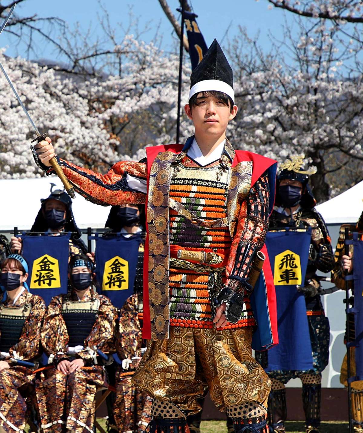 [Hidden Wonders of Japan] 5-Crowned Sota Fujii Plays ‘Human Shogi’ on ...