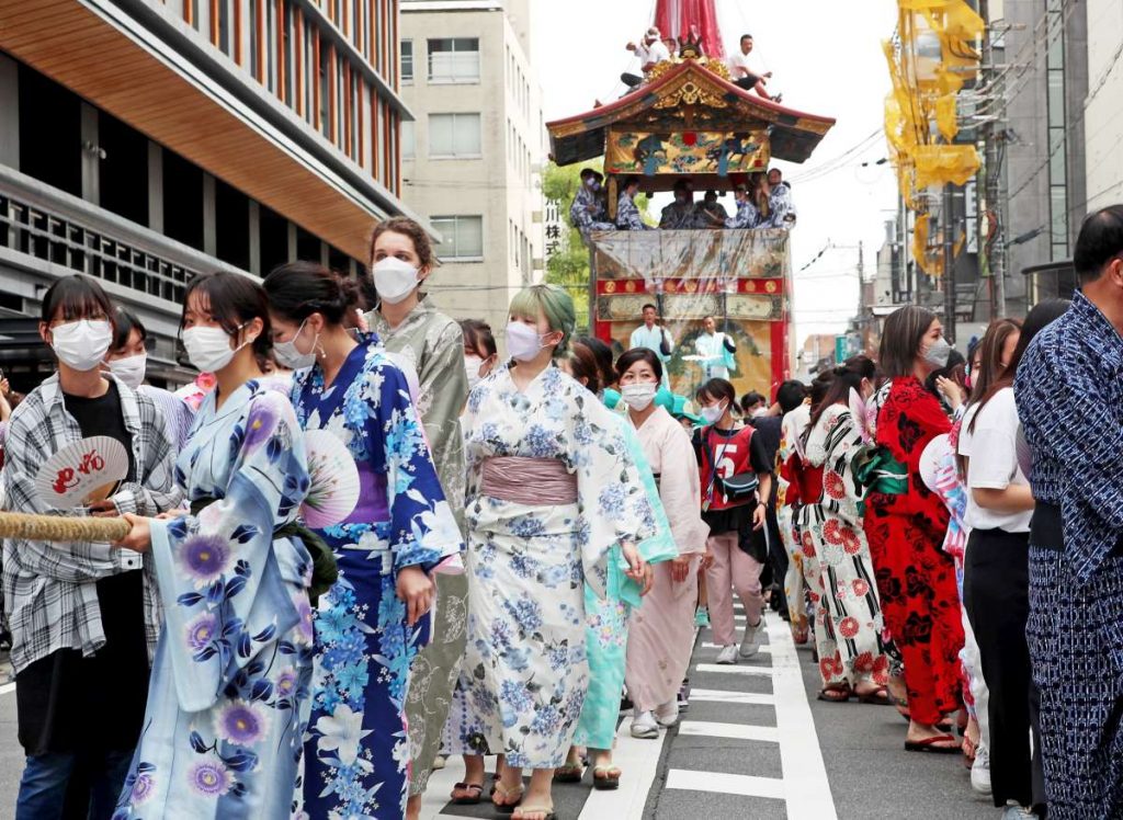The Gion Matsuri: Women in the Festival | JAPAN Forward