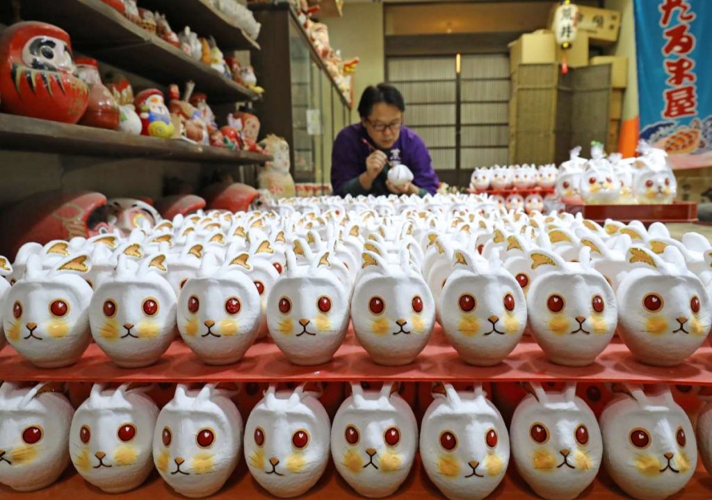 [Hidden Wonders of Japan] Adorable Rabbit Daruma are Jumping Into the ...
