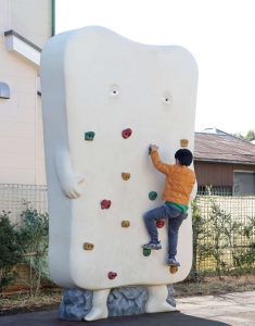 [Hidden Wonders of Japan] Friendly Yokai in a Park in Chofu | JAPAN Forward