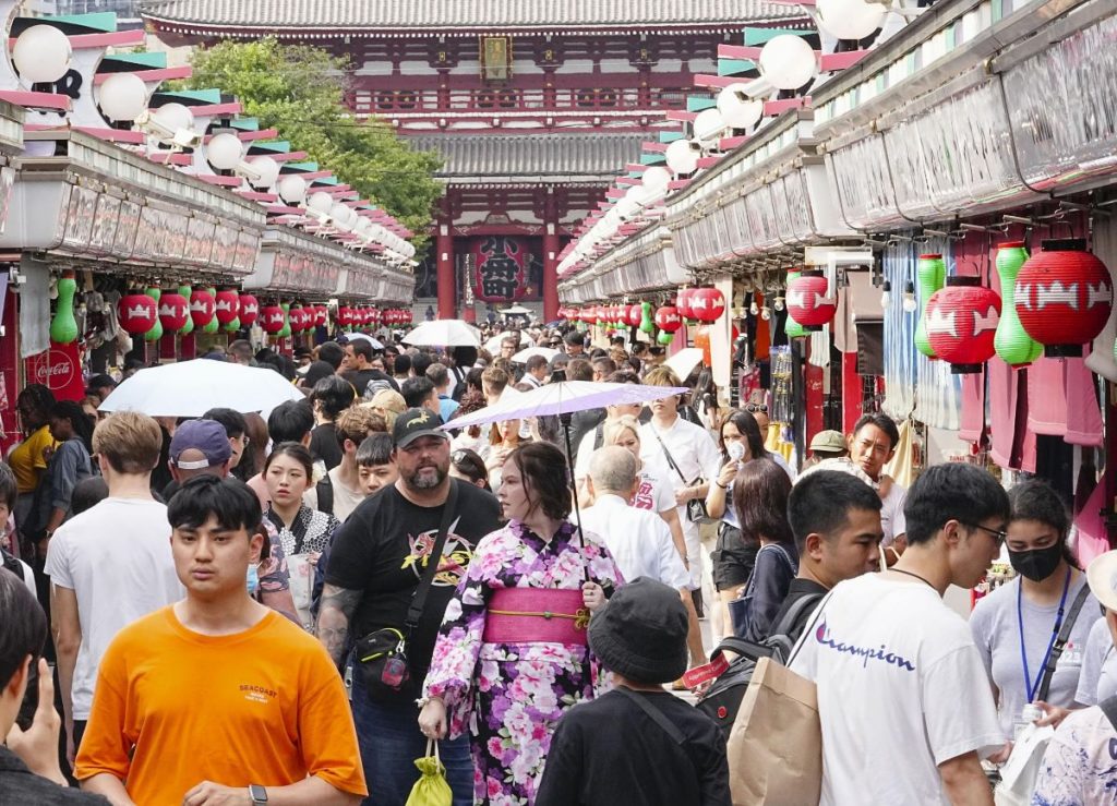 PHOTOS | Inbound Tourists to Japan Exceed 10 Million in First Half of ...
