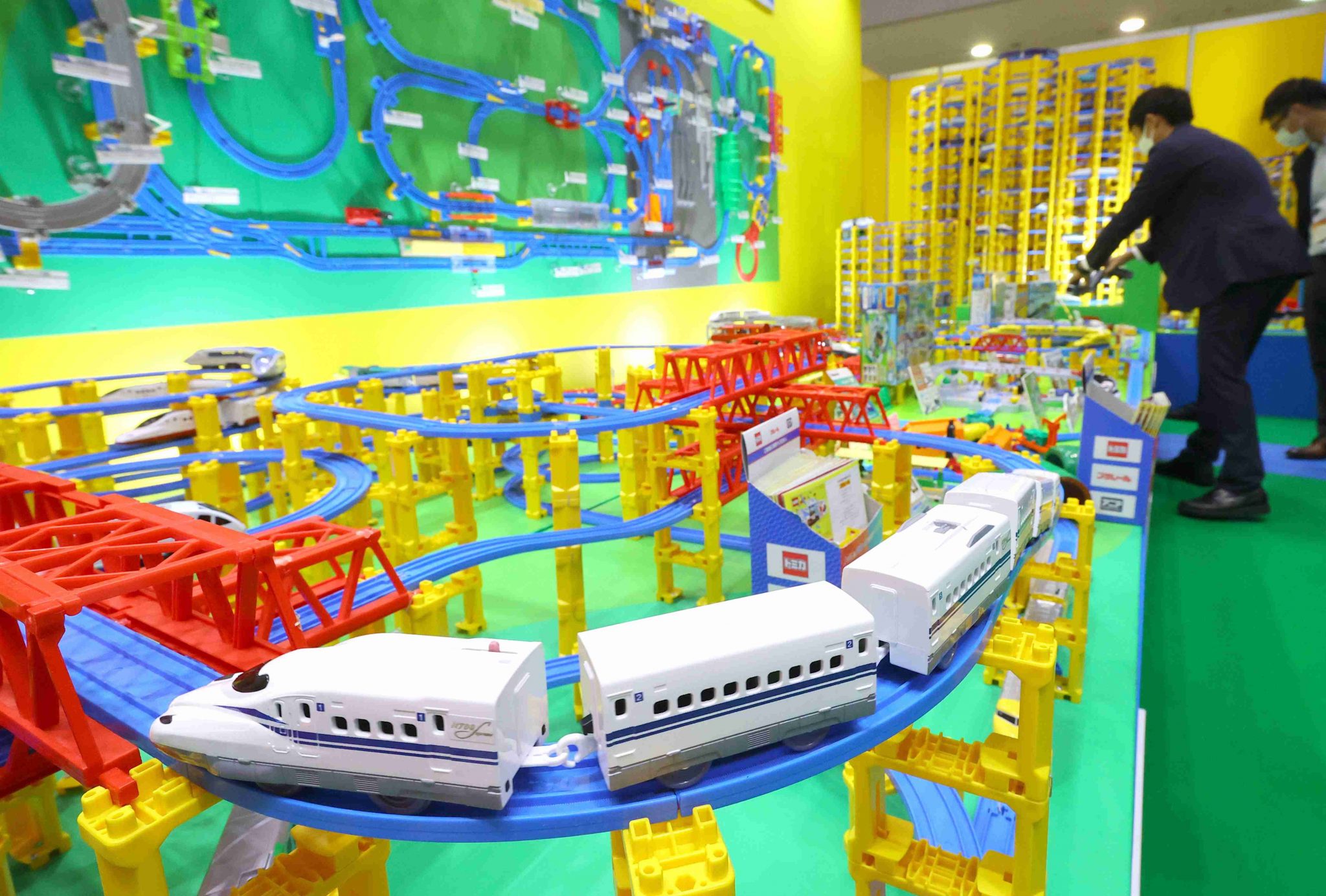 International Tokyo Toy Show Brings New Fun After COVID-19 Slump ...