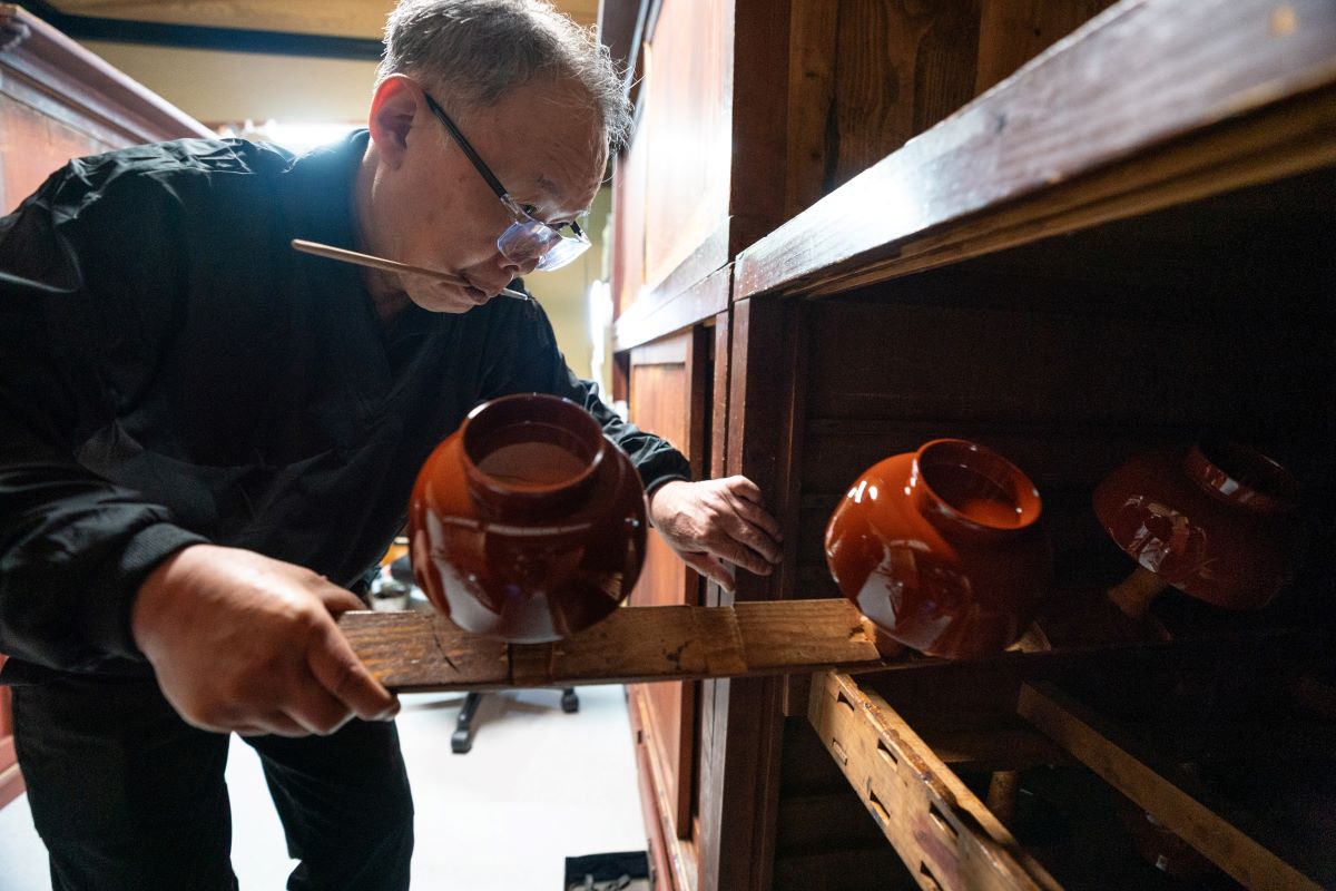 Picking Up the Pieces: Wajima Craftsman Returns Home to Make Beautiful ...