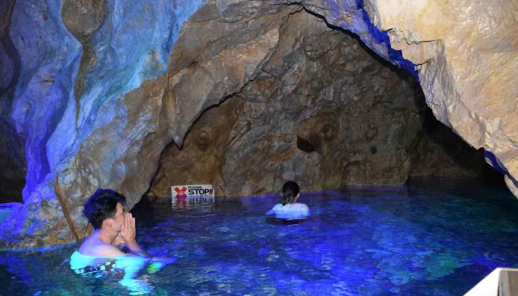 A Unique Sauna Experience at Japan's Longest Limestone Cave | JAPAN Forward
